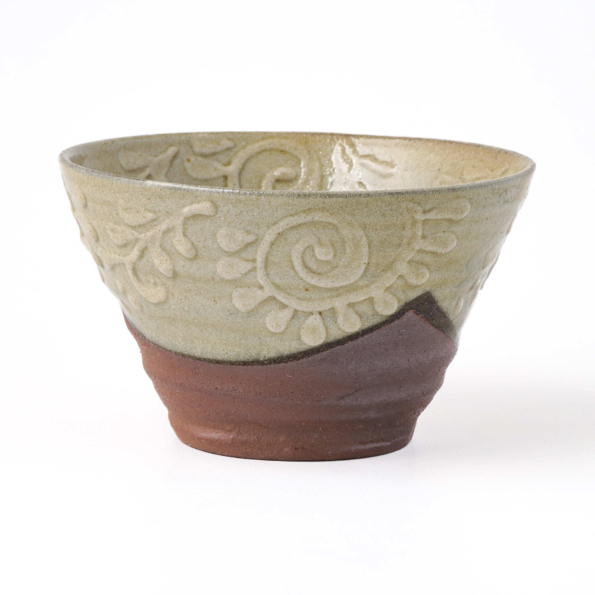 やちむん與那城 ボウル 5.5寸 焼しめ B – mono+iku 育む、暮らしの道具店