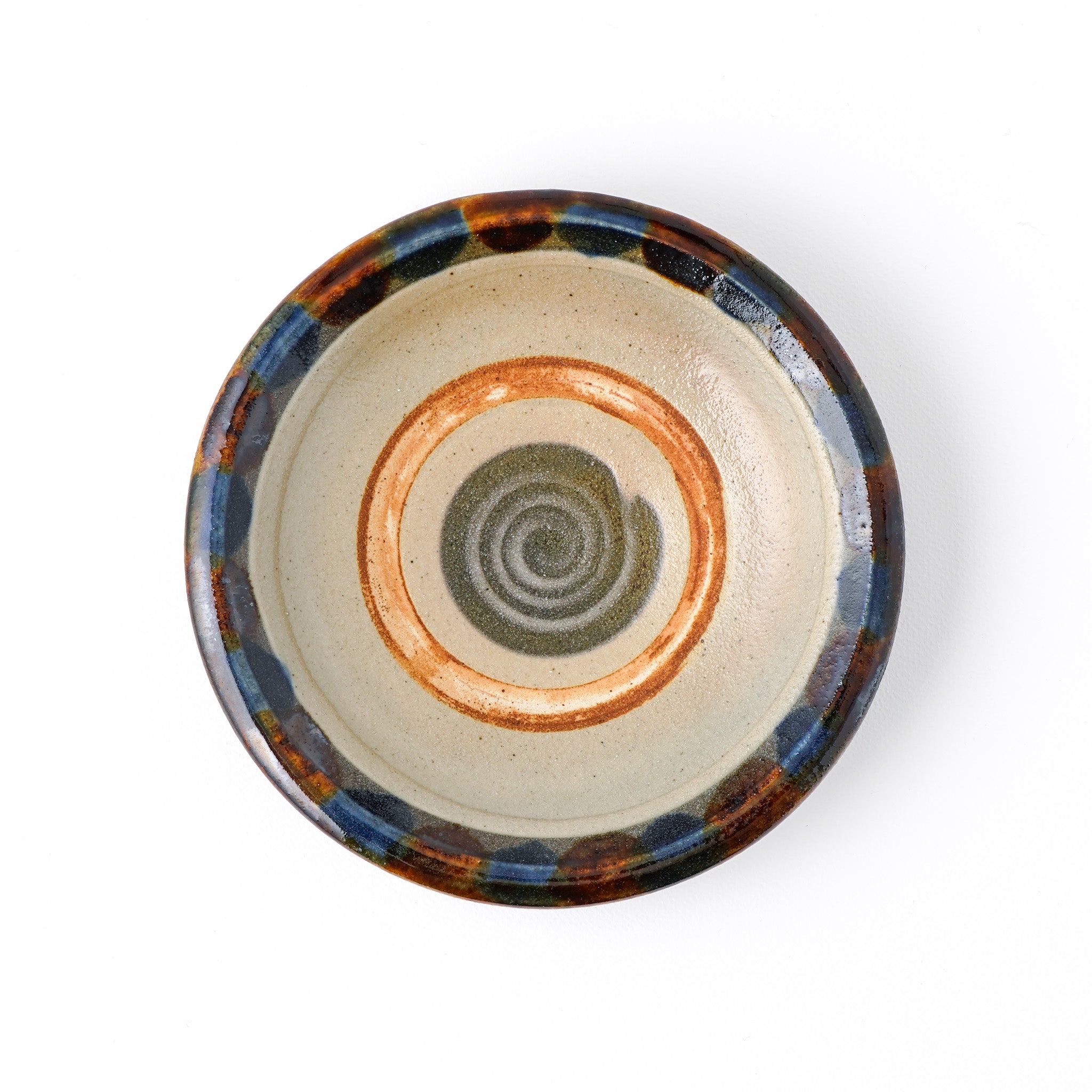 神谷窯 皿 5寸 重ね C-2 – mono+iku 育む、暮らしの道具店